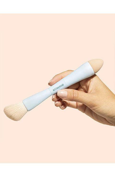 Multi tasker 4 in 1 make up brush– Palace Beauty Galleria